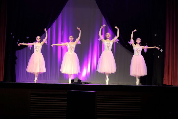 La Escuela de Ballet Pierrot cumplió 40 años